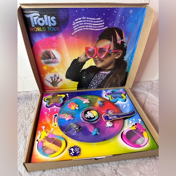 Dreamworks | Accessories | Trolls Dreamworks World Tour Tiny Dancers ...
